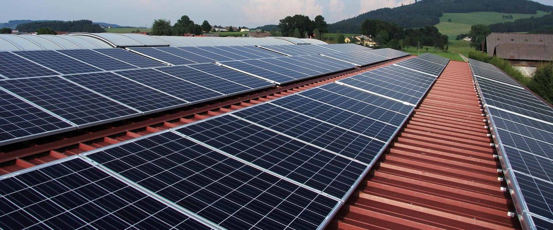 Lighting The Way: How Solar Panels Power Home LED Lighting In Calgary